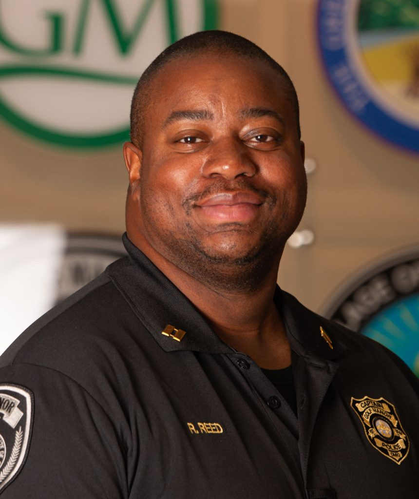 Police Personnel – Golf Manor